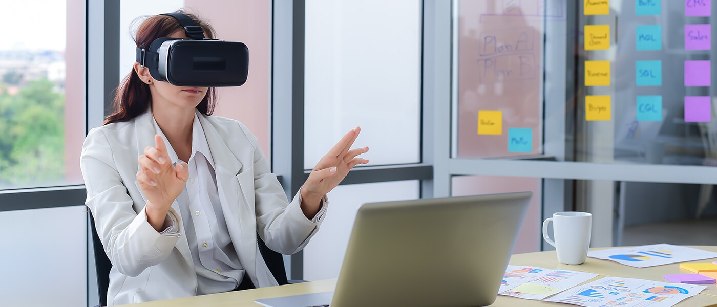 Corporate Learning: Use of Simulations